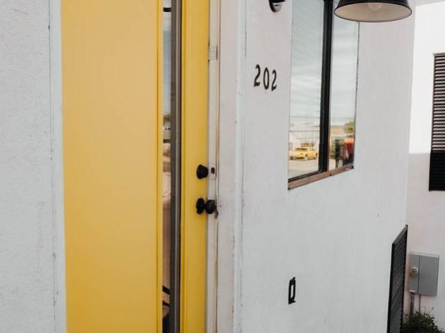 The Chipman Apartments 3 Bedroom Apartment for Rent at 1135 E Chipman Rd, Phoenix, AZ 85040