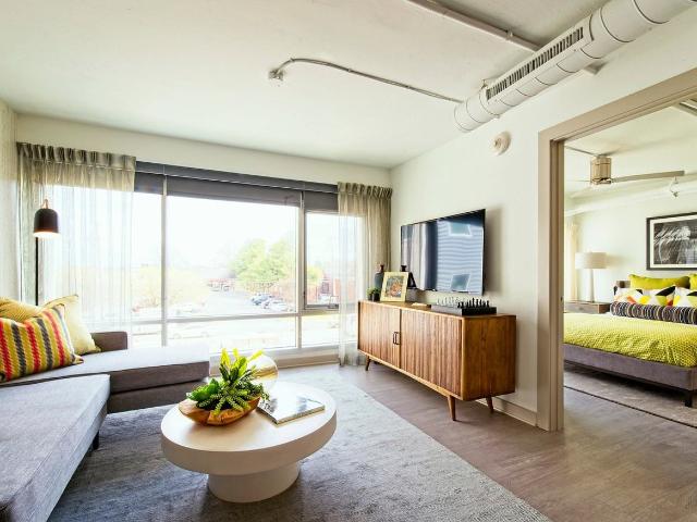The Citizen Apartments Studio Apartment for Rent at 1835 Union Ave, Memphis, TN 38104 Central Gardens