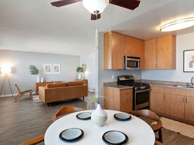 The Circle Apartments at Long Beach 1 Bedroom Apartment for Rent at 1718 Ximeno Ave, Long Beach, CA 90815 Traffic Circle