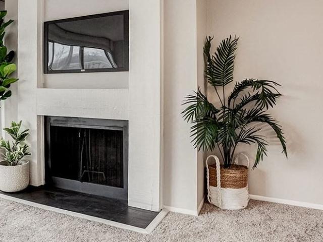 The Club at Indian Creek Apartment Homes 1 Bedroom Apartment for Rent at 10380 Conser St, Overland Park, KS 66212