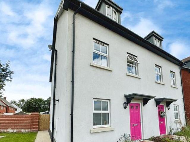 The Clayfields, Alscott, 3 Bedroom Semi detached