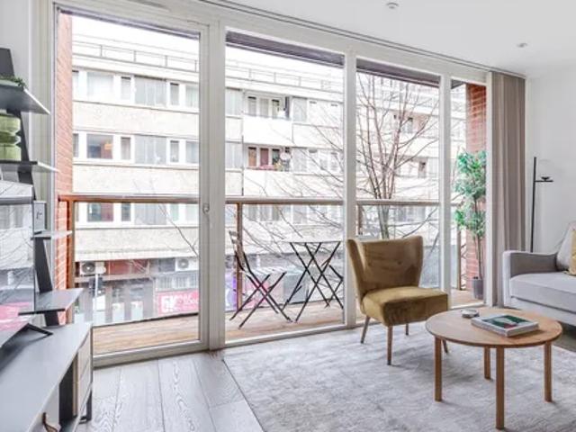 The Clerkenwell Centre, 61 Lever Street, Angel, London, EC1V 8BY, United Kingdom | 2 bed apartment for rent #167620043 | Rentberry