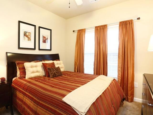 The Cliffs at Waterford 3 Bedroom Apartment for Rent at 859 S Cliffs Cir, Spring Lake, NC 28390 Pine Forest