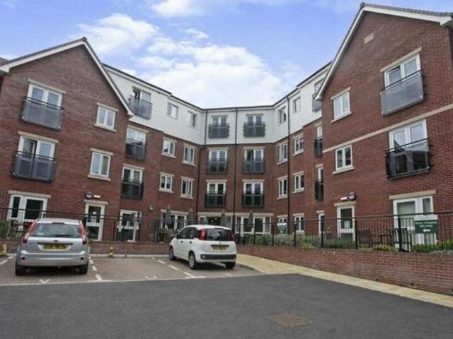 The Close, Church Street, 2 Bedroom Apartment