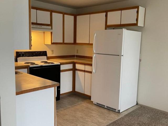 The Creek 2 Bedroom Apartment for Rent at 8950 Se 79th Pl, Milwaukie, OR 97206 Southgate