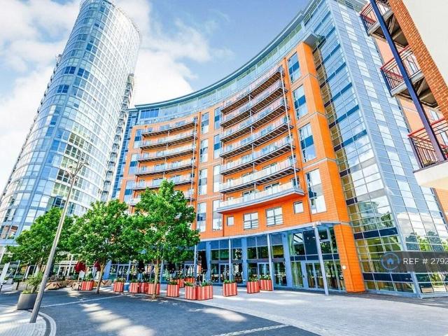 The Crescent Building, Portsmouth, PO1 1 bed flat to rent £1,395 pcm £322 pw