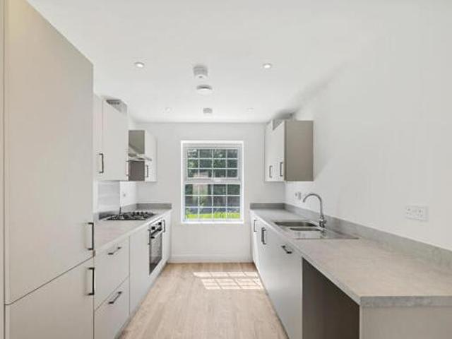 The Crescent, Ketton, 3 Bedroom Semi detached