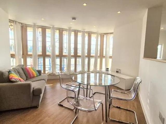 The Crescent, Hannover Quay, BS1