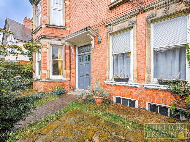 The Crescent, Northampton NN1, 3 bed flat to rent, £1,300 pcm | PrimeLocation