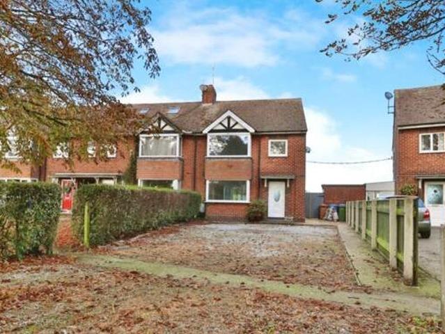 The Crescent, Thorngumbald, 3 Bedroom Terraced