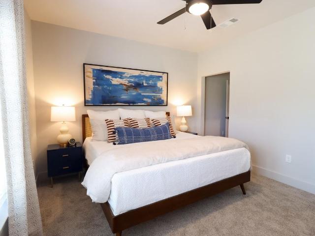 The Crest at South Point Studio Apartment for Rent at 300 Highway 81 W, Mcdonough, GA 30253