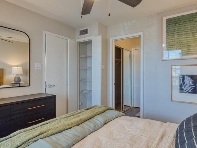 The Crest on Hampton Hollow 2 Bedroom Apartment for Rent at 3408 Hampton Hollow Dr, Fairland, MD 20904 Fairland