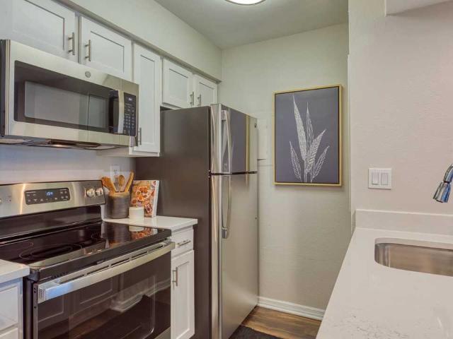The Crest on Hampton Hollow 2 Bedroom Apartment for Rent at 3408 Hampton Hollow Dr, Fairland, MD 20904 Fairland