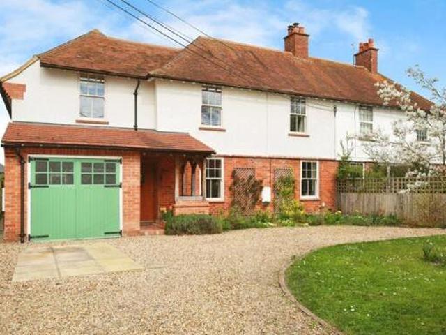 The Croft, Aston Tirrold, 4 Bedroom Semi detached