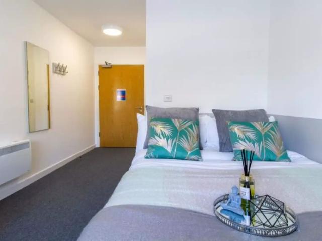 The Croft, Derby Has an Apartment