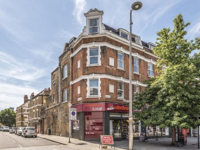 The Cut, London, SE1 2 bed flat to rent £2,800 pcm £646 pw