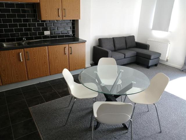 The Cube, Sportcity M11, 2 bed flat to rent, £1,150 pcm | PrimeLocation