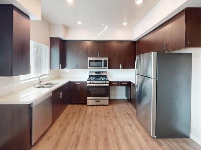 The Curson 2 Bedroom Apartment for Rent at 1432 N Curson Ave, Los Angeles, CA 90046 Hollywood Hills West
