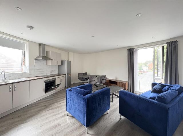 The Curve, Nottingham NG7, 2 bed shared accommodation to rent, £1,430 pcm | PrimeLocation