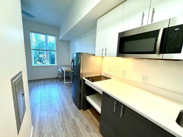 The Amy Studio Apartment for Rent at 2031 SW 10th Ave, Portland, OR 97201 Southwest Hills