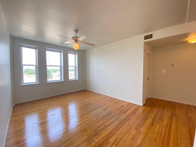 The Ambassador 1 Bedroom Apartment for Rent at 5959 N Kenmore Ave, Chicago, IL 60660 Edgewater