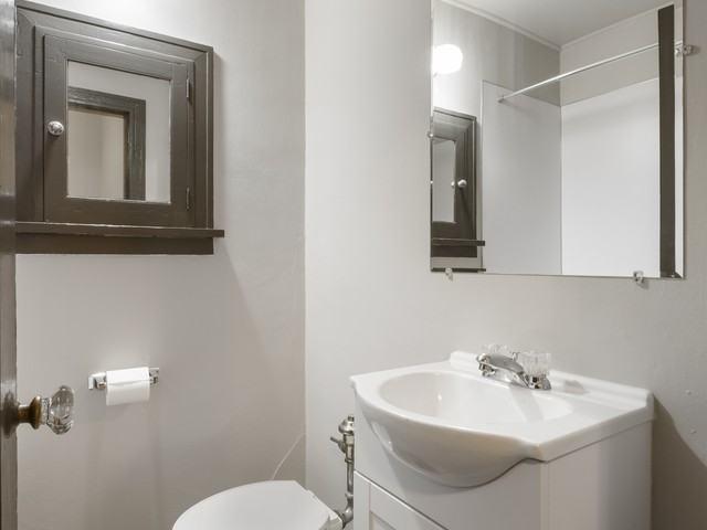 The Ambassador Studio Apartment for Rent at 16 N Broadway, Tacoma, WA 98403 New Tacoma