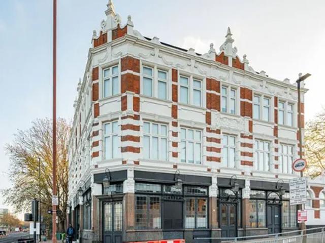 The Antigallican, 428 Woolwich Road, London, SE7 8SU, United Kingdom | 1 bed house for rent #167524979 | Rentberry