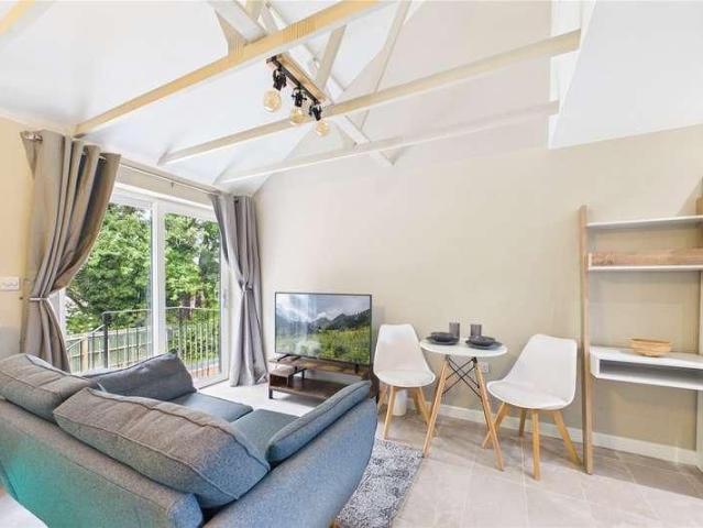 The Annexe, Clay Close, Tilehurst, Reading, RG31