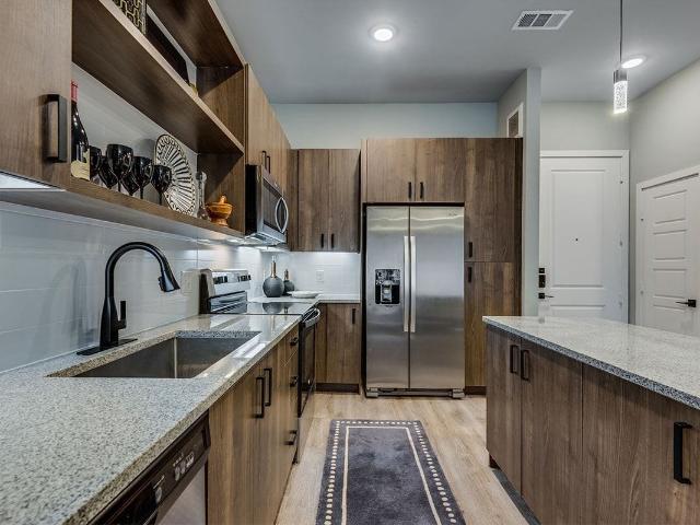 The Academic 1 Bedroom Apartment for Rent at 3700 Ross Ave, Dallas, TX 75204