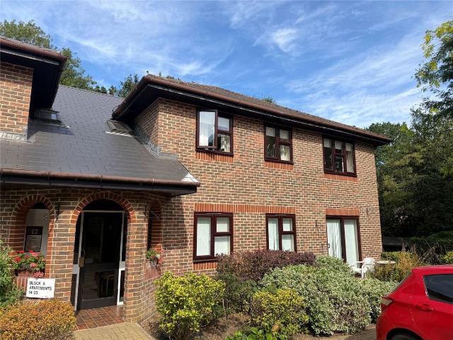 The Acorns, Bradbourne Park Road, Sevenoaks, Kent TN13, 2 bed flat to rent, £1,400 pcm | PrimeLocation