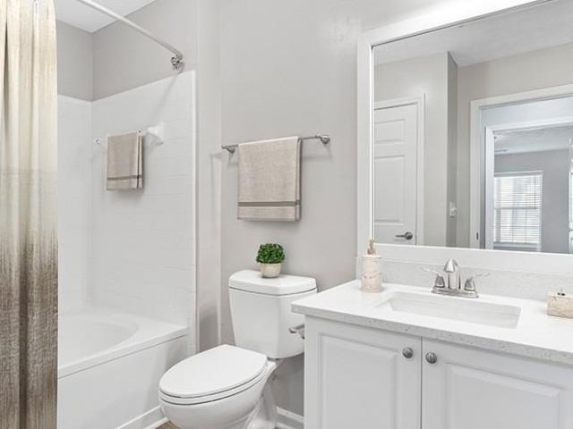 The Adair 4 Bedroom Apartment for Rent at 415 Morgan Falls Rd, Sandy Springs, GA 30350