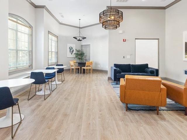 The Adair Apartment Homes 3 Bedroom Apartment for Rent at 415 Morgan Falls Rd, Sandy Springs, GA 30350