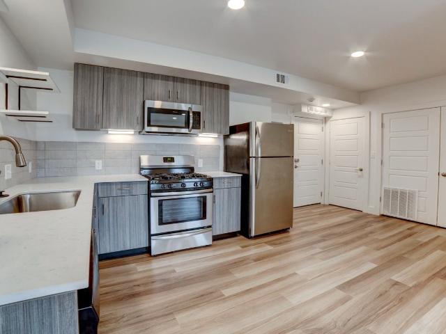 The Adams 1 Bedroom Apartment for Rent at 403 S Cheyenne Ave, Tulsa, OK 74103