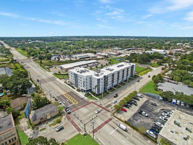 The Addison 2 Bedroom Apartment for Rent at 702 6th Ave E, Bradenton, FL 34208