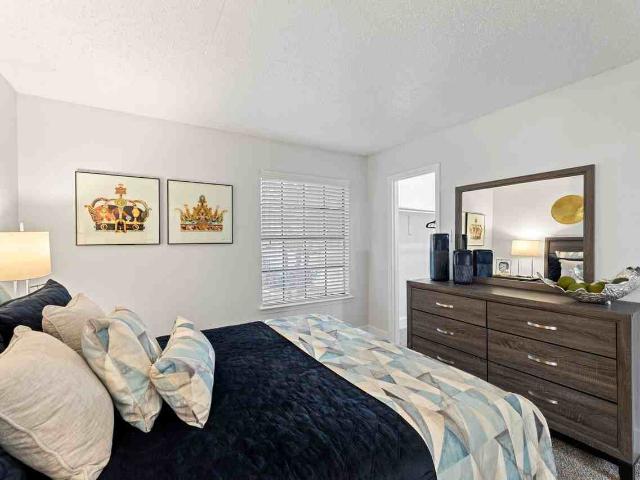 The Admiral Apartments 2 Bedroom Apartment for Rent at 3808 Post Oak Blvd, Euless, TX 76040