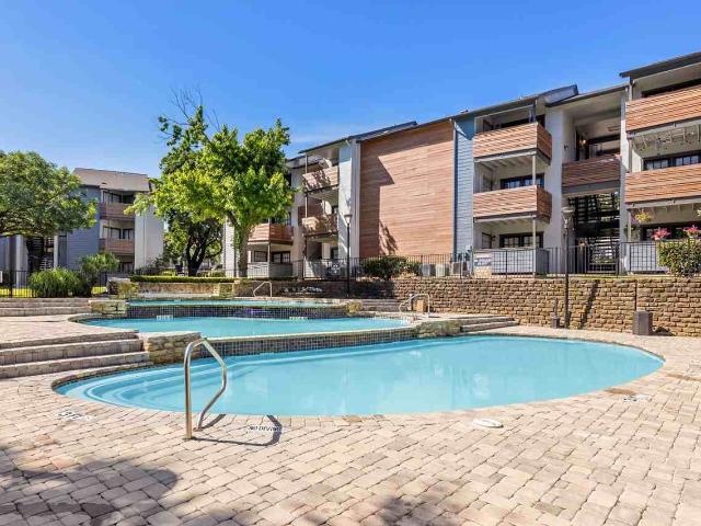 The Admiral Apartments 2 Bedroom Apartment for Rent at 3808 Post Oak Blvd, Euless, TX 76040