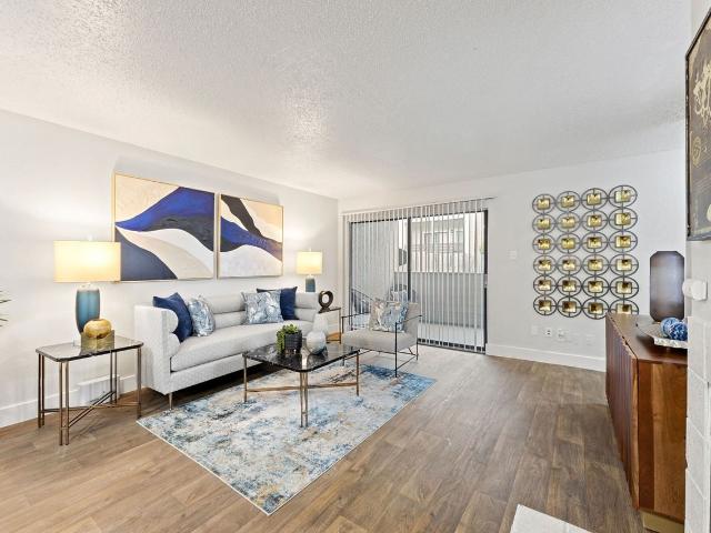 The Admiral Apartments 2 Bedroom Apartment for Rent at 3808 Post Oak Blvd, Euless, TX 76040