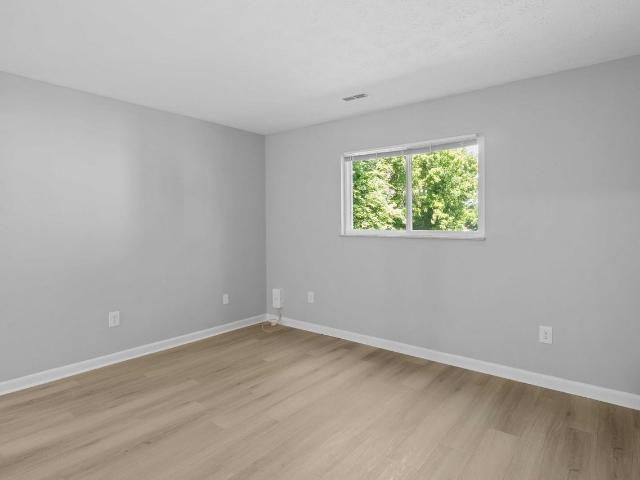 The Alcove of Turpin Hills 2 Bedroom Apartment for Rent at 6375 Clough Pike, Turpin Hills, OH 45244 Turpin Hills