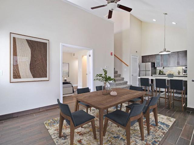 The Alcove Southfield 2 Bedroom Apartment for Rent at 26642 Central Park Blvd, Southfield, MI 48076