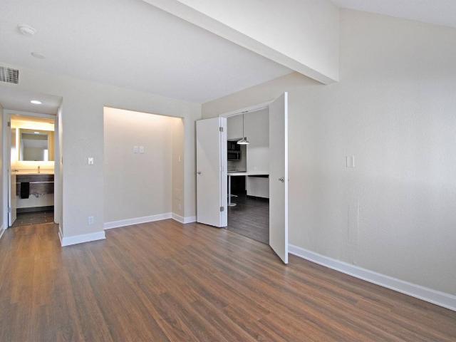 The Alcove Southfield Studio Apartment for Rent at 26642 Central Park Blvd, Southfield, MI 48076