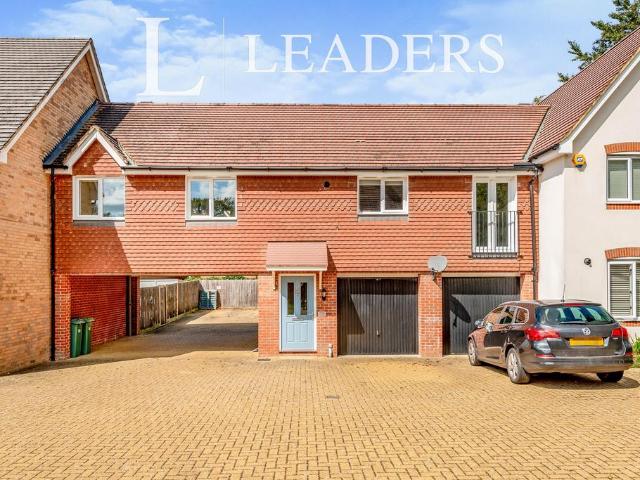 The Alders, RH14 2 bed flat to rent £1,600 pcm £369 pw