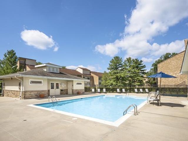The Apartments at Elmwood Terrace 1BR 1BA 665sf
