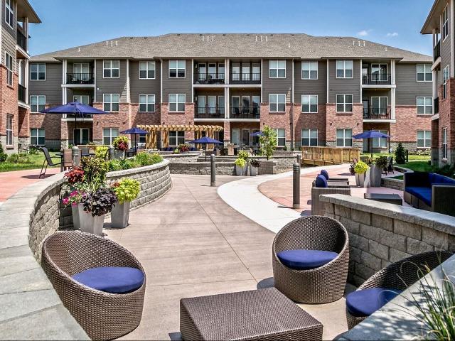 The Apartments at Lux 96 2 Bedroom Apartment for Rent at 1341 W 6th St, Papillion, NE 68046