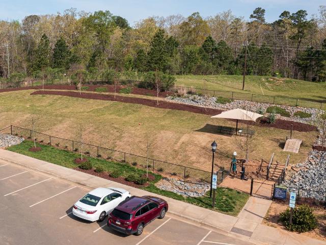 The Apartments at Palladian Place 2 Bedroom Apartment for Rent at 260 Leigh Farm Rd, Durham, NC 27707