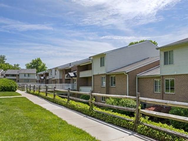 The Apartments at Saddle Brooke 3BR 2BA 1125sf
