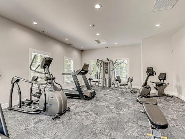 The Apex 2 Bedroom Apartment for Rent at 5293 Eastknoll Ct, Cincinnati, OH 45239 Mount Airy