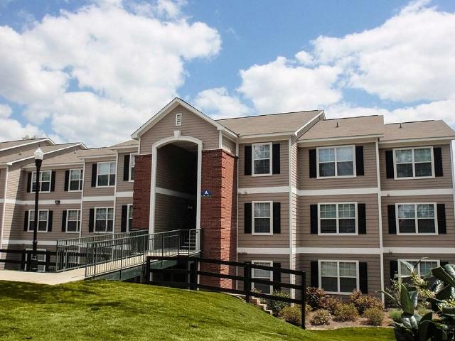 The Apex on University 2 Bedroom Apartment for Rent at 4226 University Ave, Columbus, GA 31907