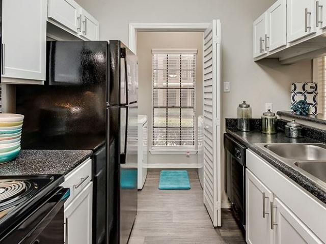 The Arbors on Forest Ridge Apartments 1 Bedroom Apartment for Rent at 2200 Forest Ridge Dr, Bedford, TX 76021