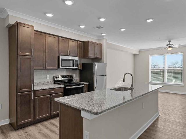 The Arbors at Birchwood 1 Bedroom Apartment for Rent at 3812 Virginia Beach Blvd, Virginia Beach, VA 23452 North Central
