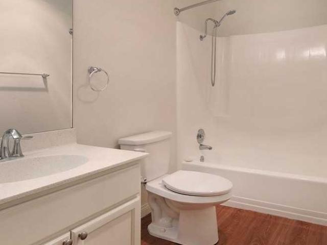 The Arbors Carlsbad 3 Bedroom Apartment for Rent at 2601 Jefferson St, Carlsbad, CA 92008